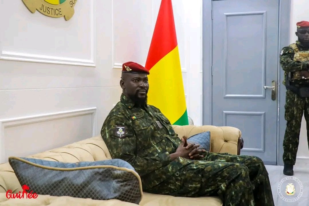 Guinée : tête-à-tête entre la rwandaise Louise Mushikiwabo et le ...